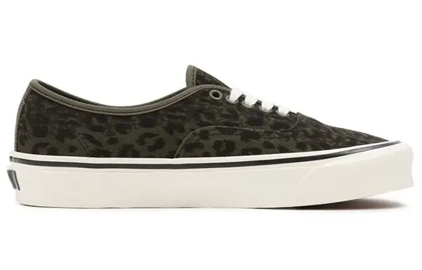 VANS Authentic 44 Dx Anaheim Factory Camo Sneakers - Leopard