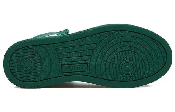 AUTRY Medalist Mid Leather Sneakers