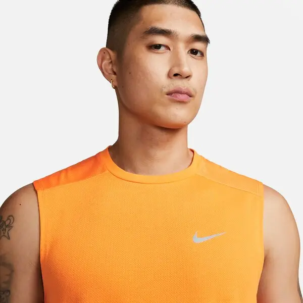 Nike Dri-fit Run Division Rise 365 Sleeveless Top