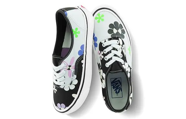 VANS Authentic 44 Dx Anaheim Factory Psychedelic Floral Sneakers - Black/white