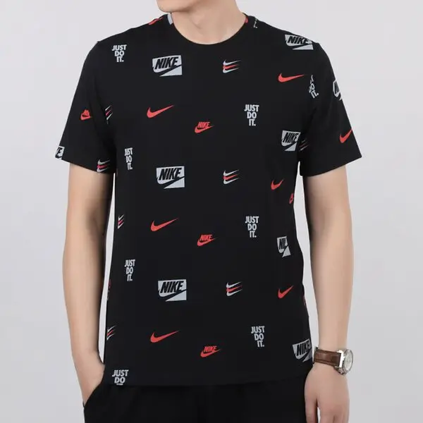 Nike All-over Logo Short Sleeve T-shirt