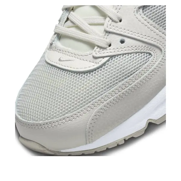 Nike Max Command Sneakers - White