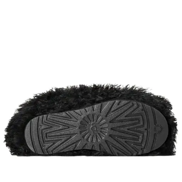 UGG Classic Short Fluff Momma Boot