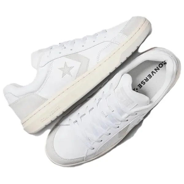 CONVERSE Pro Blaze Classic Low Top Sneakers