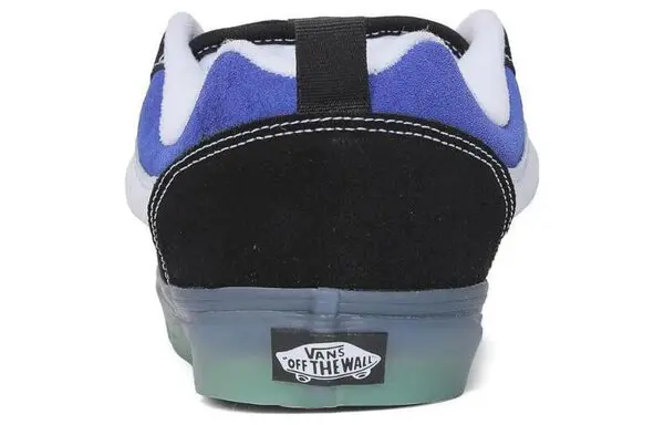 VANS Knu Skool Sneakers