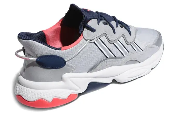 Adidas Ozweego Sneakers