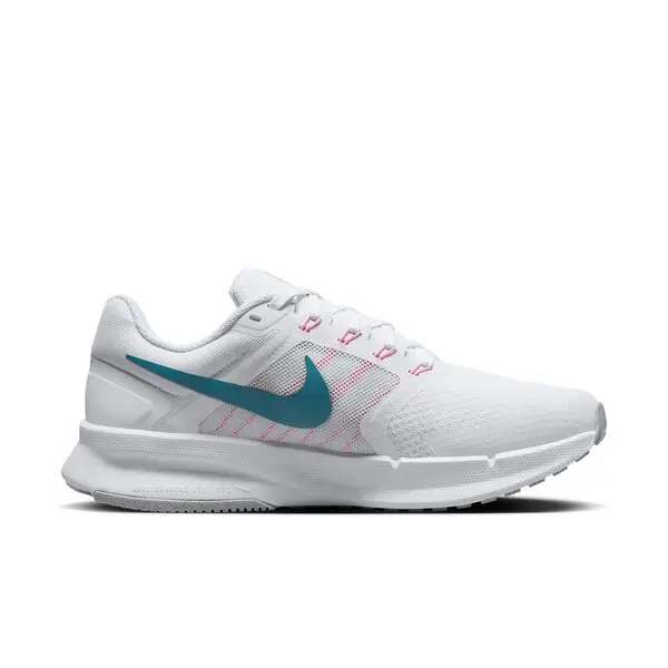 Nike Run Swift 3 Athletic Sneakers