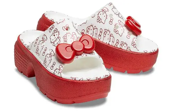 CROCS X Hello Kitty Stomp Slides