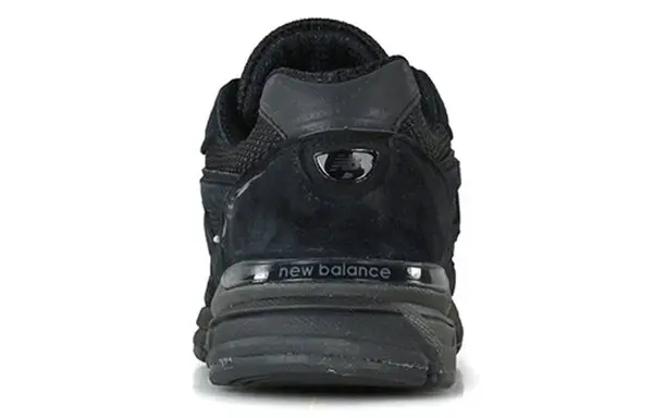 NEW BALANCE 990v4 Made In Usa Athletic Sneakers - Black