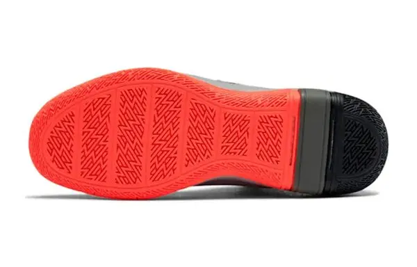 PUMA Legacy Disrupt Mid Top Sneakers - Black/red