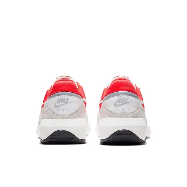 Nike Max Nostalgic Sneakers - White/red