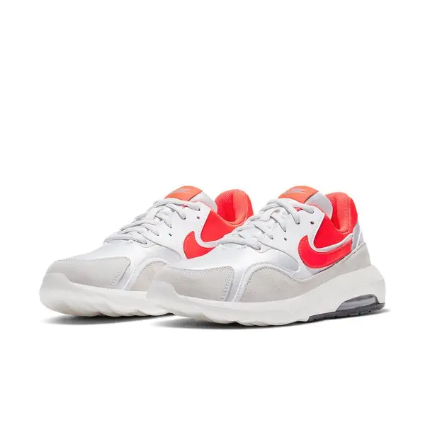 Nike Max Nostalgic Sneakers - White/red