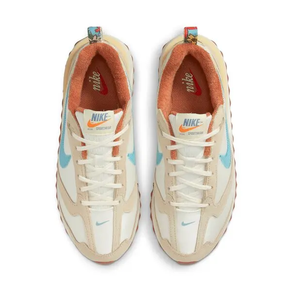 Nike Max Dawn Sneakers - White