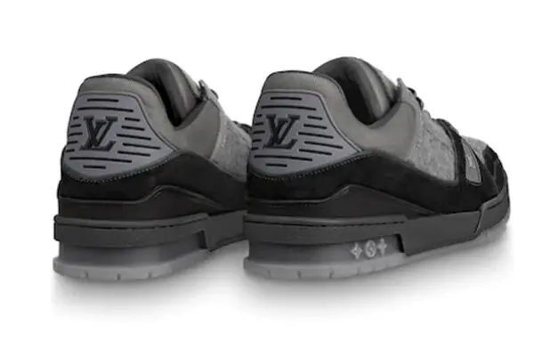 LOUIS VUITTON Trainer Sneakers - Grey/black