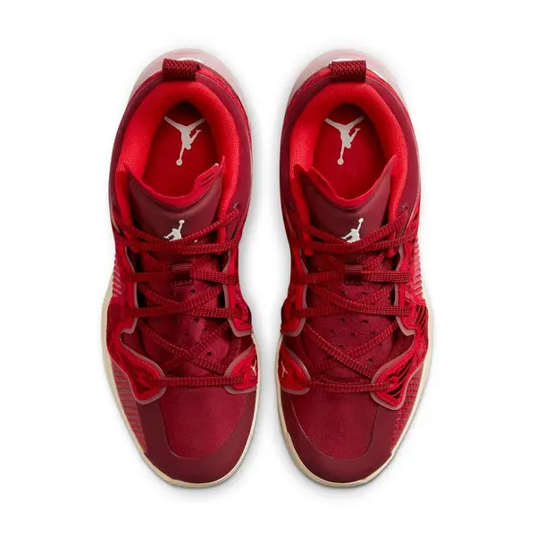 JORDAN Air 37 Low Sneakers - Red