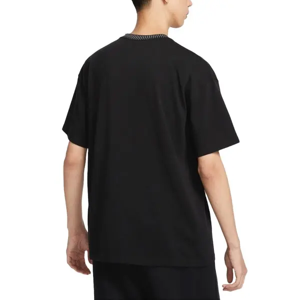 Nike Swoosh Graphic T-shirt Asia Sizing
