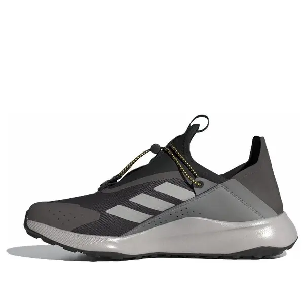 Adidas Voyager 21 Slip-on Sneakers