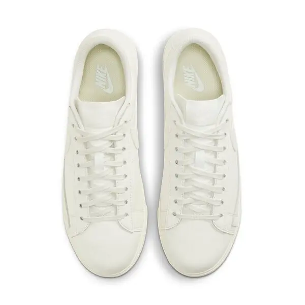 Nike Blazer Low Le "sail