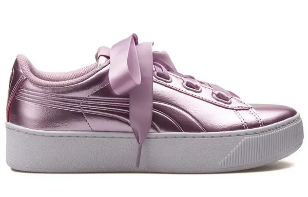 PUMA Vikky Platform Sneakers With Ribbon Fastening - Pink