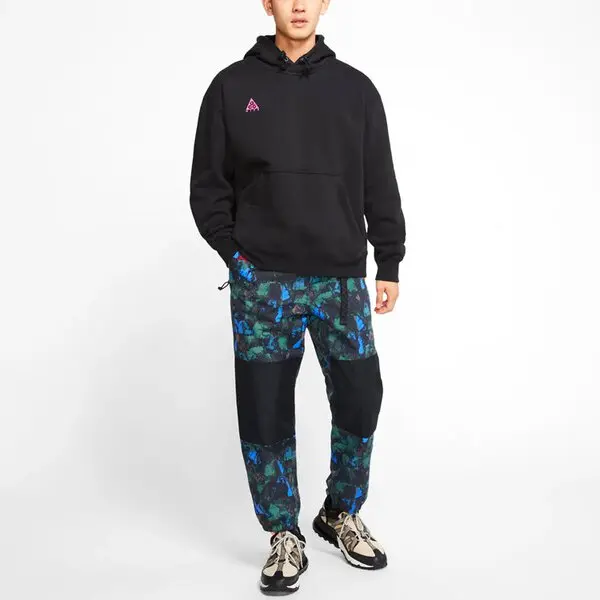 Nike Pullover Hoodie - Black/active Fuchsia