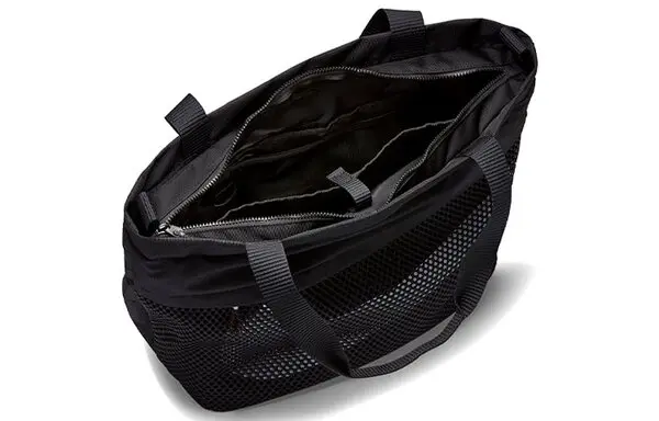 Nike Essentials Tote
