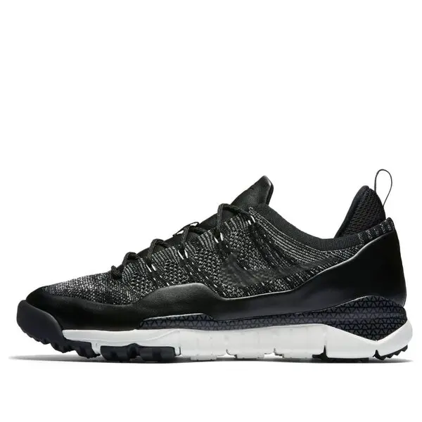 Nike Lupinek Flyknit Low - Black/white