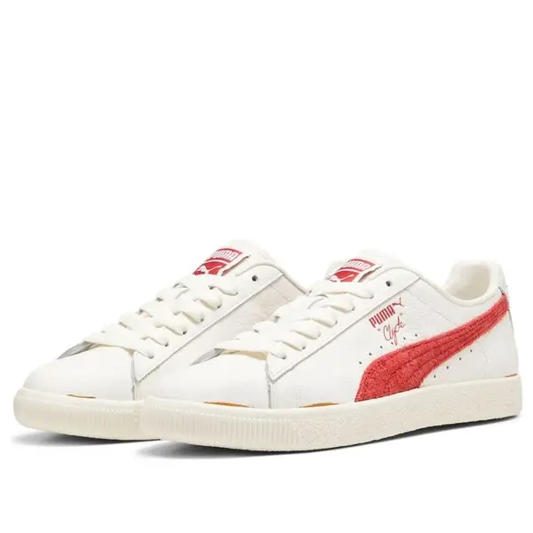 PUMA Clyde Neverworn 3 Sneakers