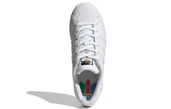 Adidas Superstar Sneakers