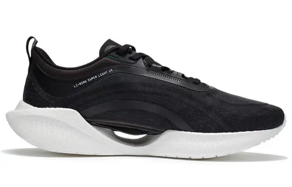 LI-NING Super Light Xix Sneakers