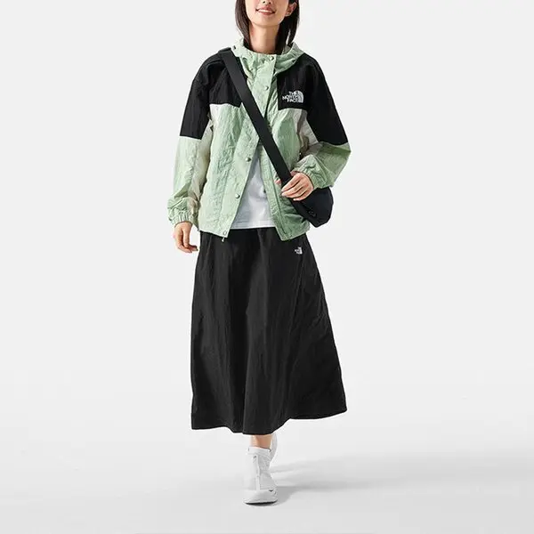 The North Face Mtn Windbreaker Jacket