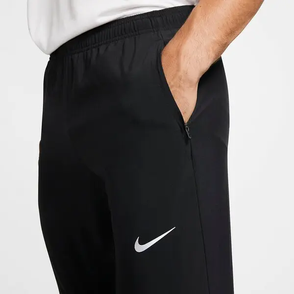 Nike As Essential Woven Pants