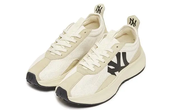 MLB Yankees Chunky Jogger Sneakers