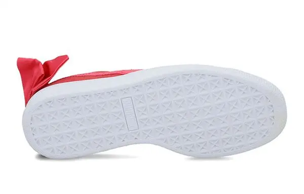 PUMA Suede Bow Low Top Sneakers