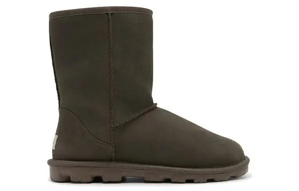 UGG Essential Short Ii Boots - Default Colorway