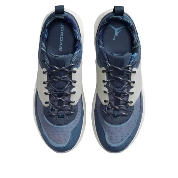 JORDAN Air Trunner O/s Sneakers - Diffused Blue/sail/white