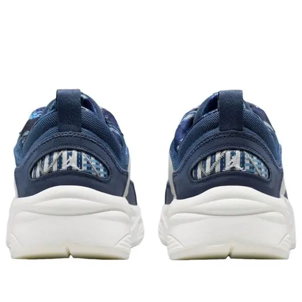 JORDAN Air Trunner O/s Sneakers - Diffused Blue/sail/white