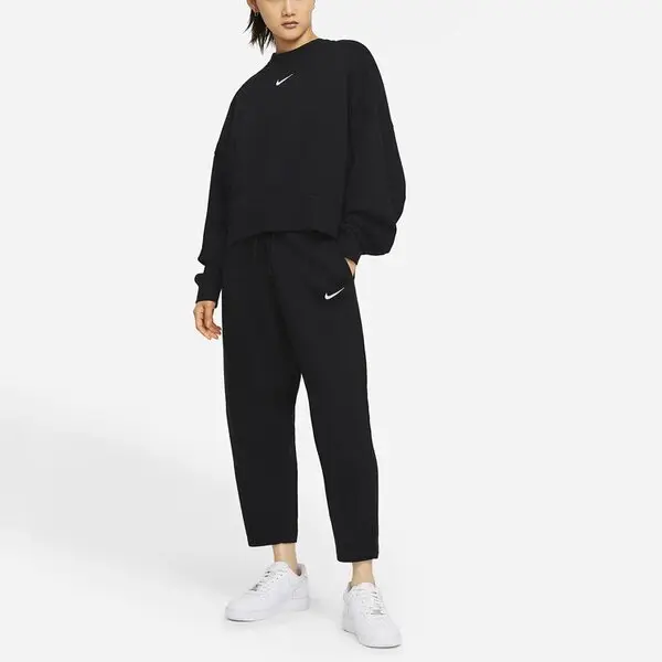 Nike Collection Essentials Curve Pants
