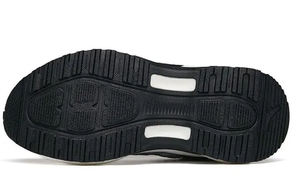 ANTA Training Series Low Top Sneakers