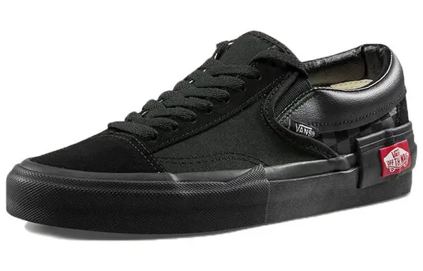 VANS Slip-on Cap Checkerboard Sneakers