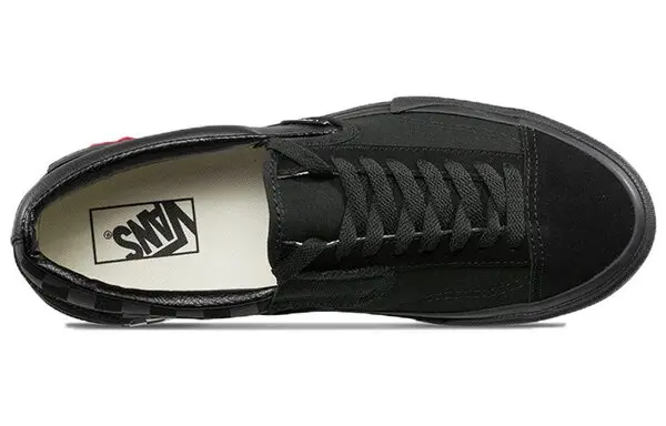 VANS Slip-on Cap Checkerboard Sneakers - Black