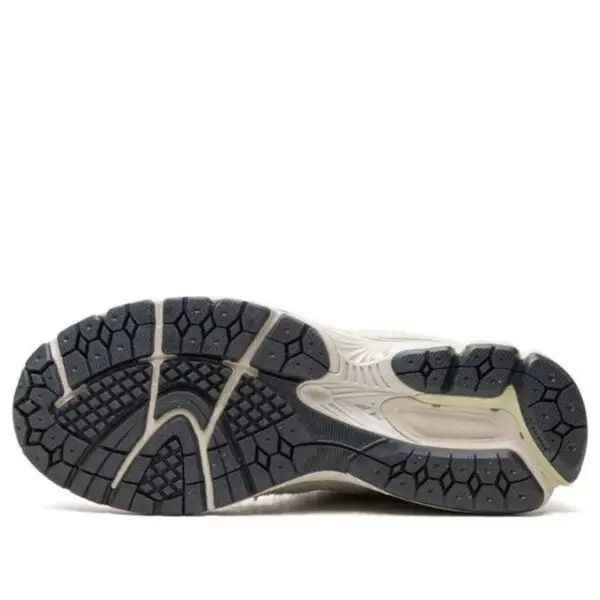 NEW BALANCE 2002r Asos Exclusive Sneakers - Light Green