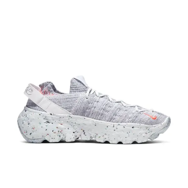 Nike Space Hippie 04 Sneakers - White/red