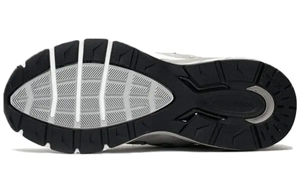 NEW BALANCE 990v5 Made In Usa Athletic Sneakers - Grey/castle Rock