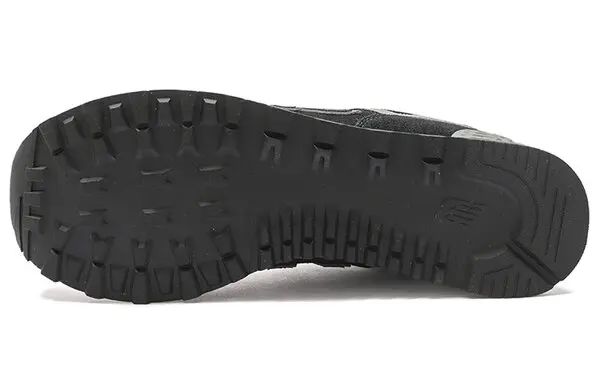 NEW BALANCE 574 Low Top Sneakers - Black/grey