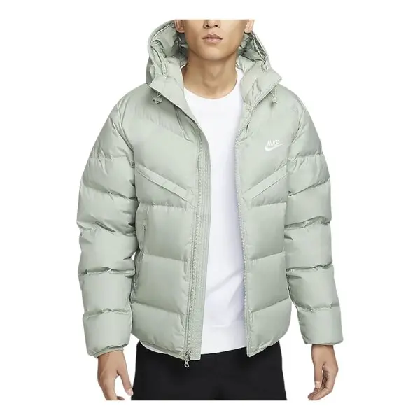 Nike Windrunner Storm-fit Jacket - Green/white
