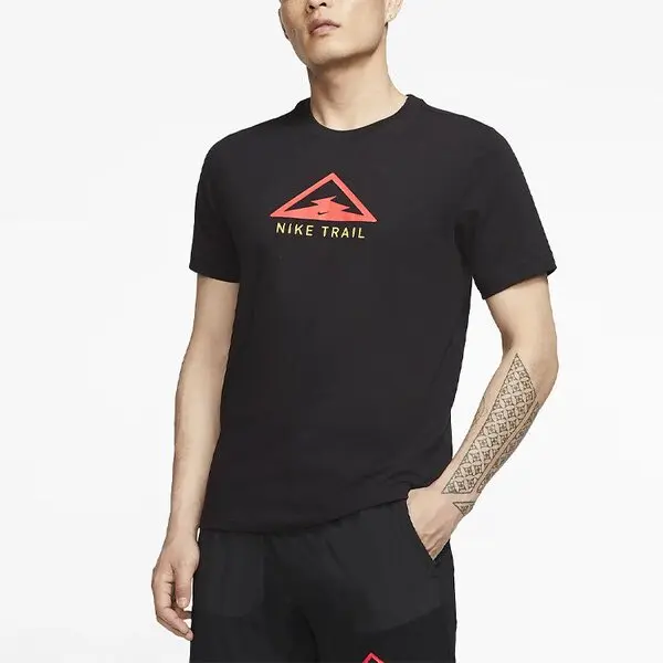 Nike Dri-fit Trail Logo Graphic T-shirt