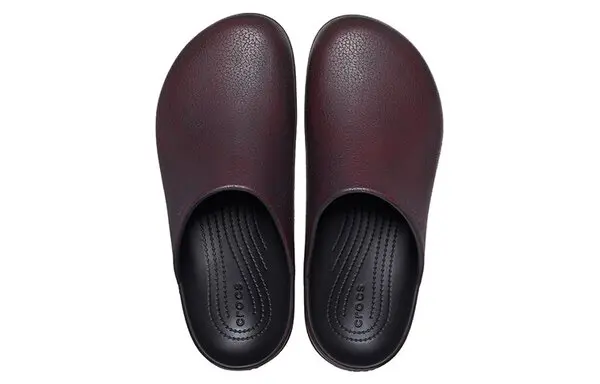 CROCS Dylan Burnished Clogs - Dark Cherry