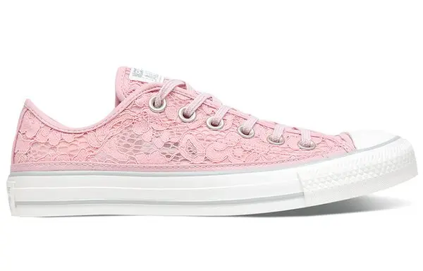 CONVERSE Chuck Taylor All Star Low Top Sneakers