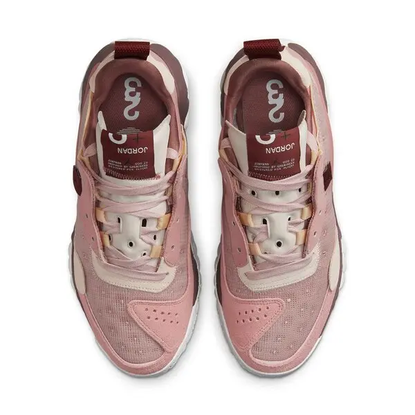 JORDAN Delta 2 Low-top Sneakers - Pink