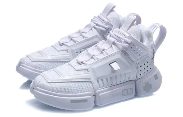 LI-NING Essence 2 Athletic Sneakers